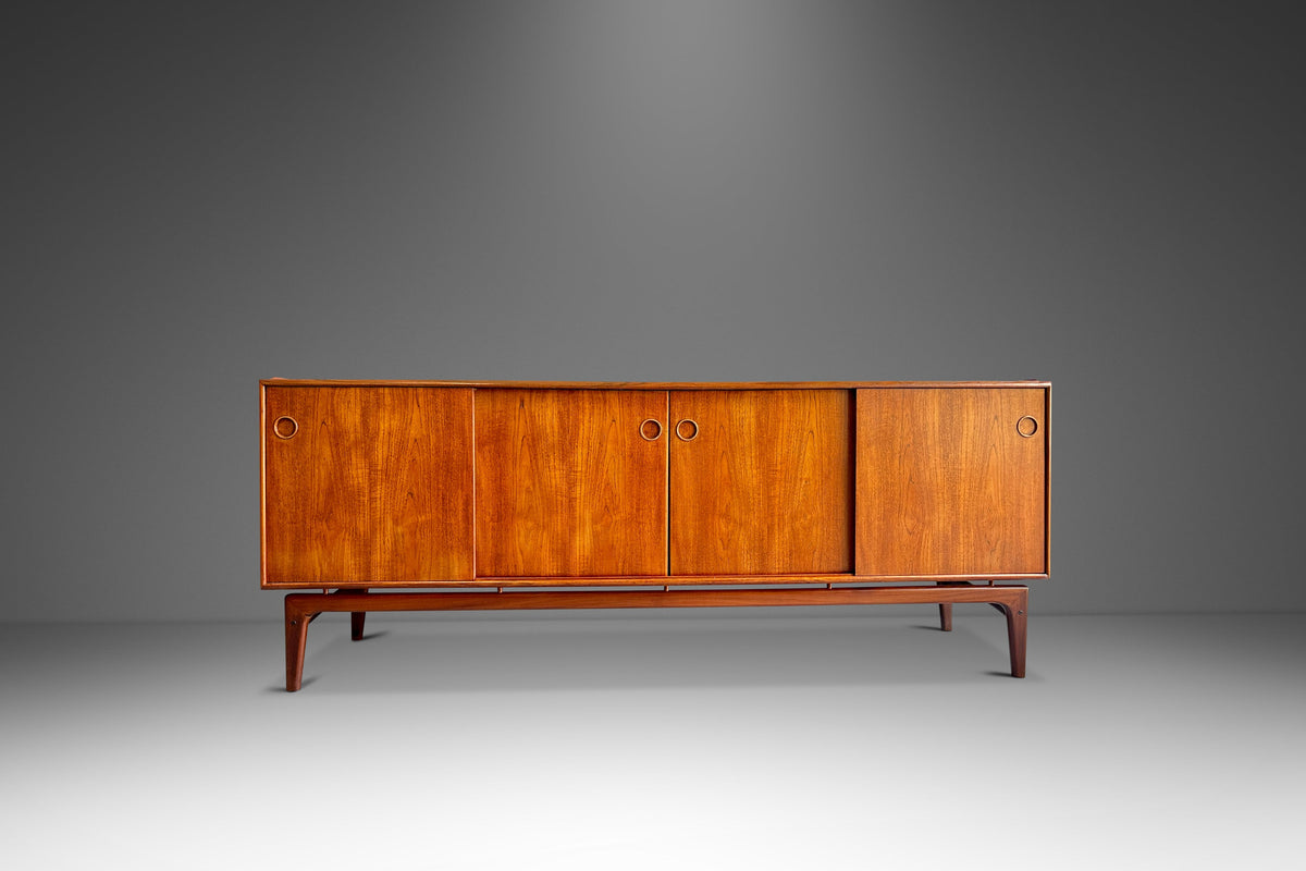 Mid-Century Modern "Floating" Sideboard / Credenza in Teak by Arne Hov